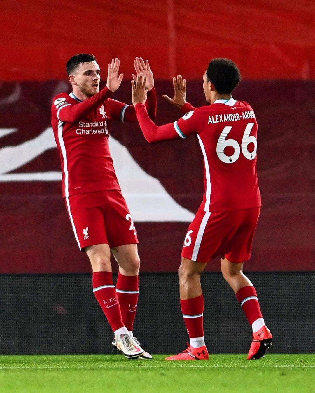 Liverpool E City Estreiam Com Vitória Na Liga Dos Campeões Atalanta Goleia